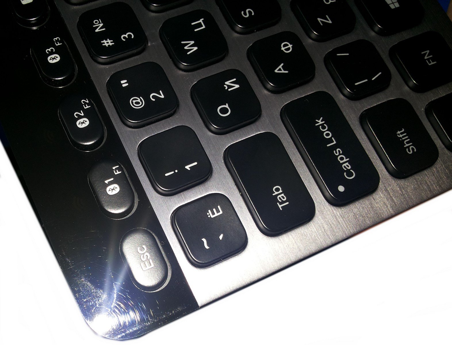 Клавиатура Logitech Illuminated K810 Bluetooth - уценка (140312) купить ...