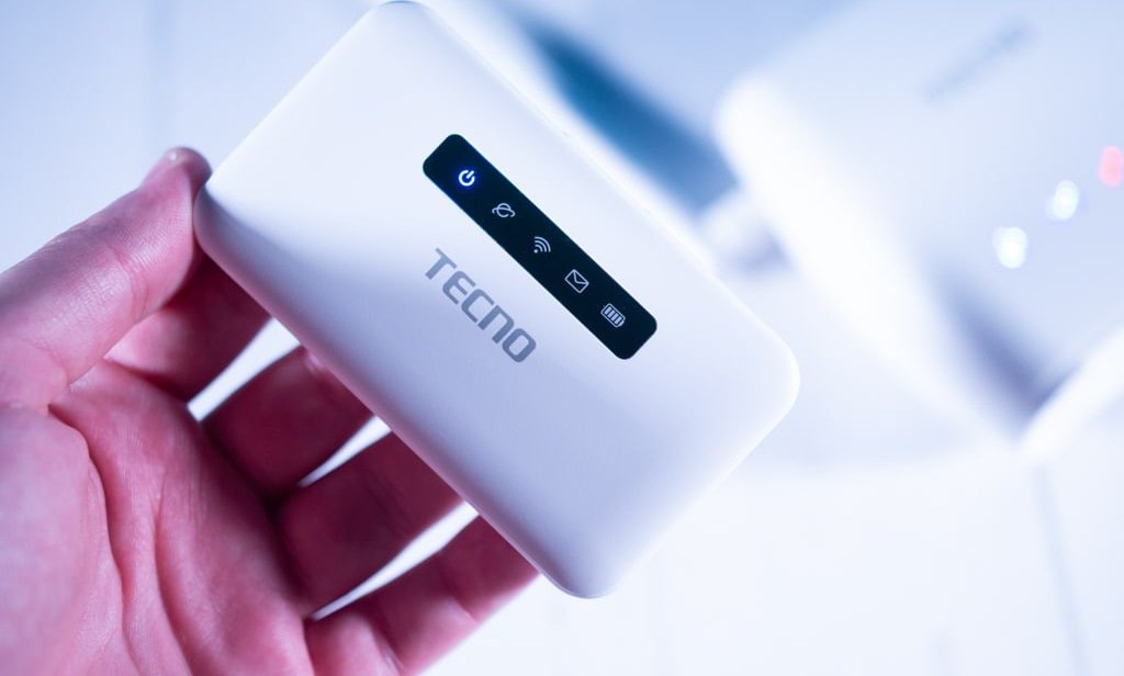 4G Роутер Tecno TR118 4G-LTE (4895180763953) купить | ELMIR - цена ...